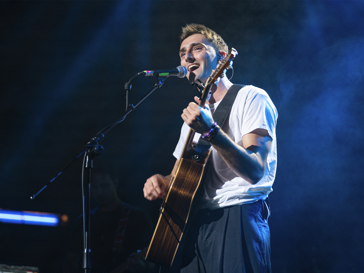 Itâ€™s Back: Music is Universal Carves Out a Night to Remember with YUNGBLUD, Hayd, Zack Tabudlo ...