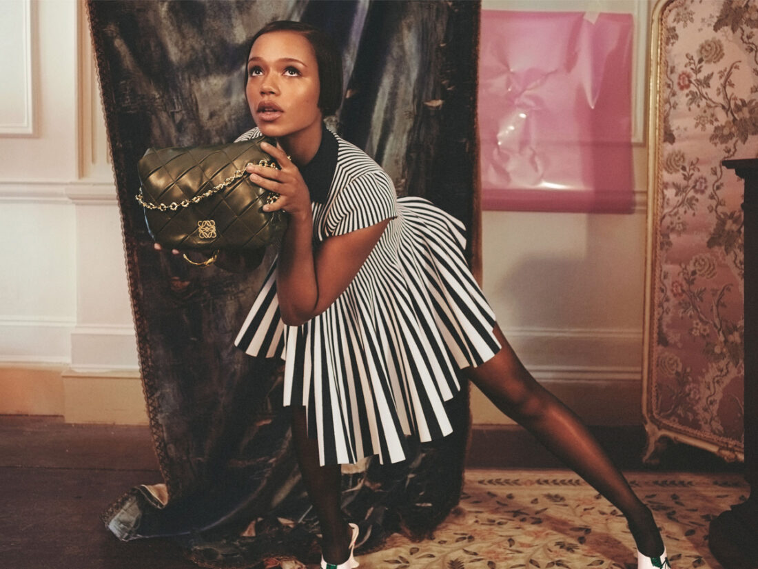 Canadian Actress Taylor Russell Breathes Life into LOEWEâ€™s SS23 ...